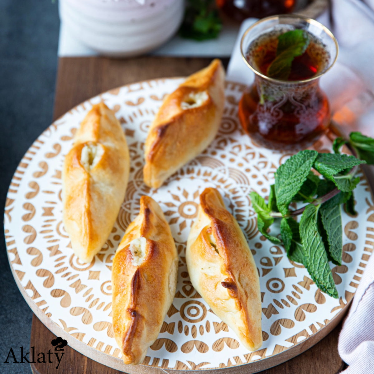 Cheese Moajanat (4 pieces) – AklatyCanada